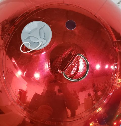 cbz red sphere